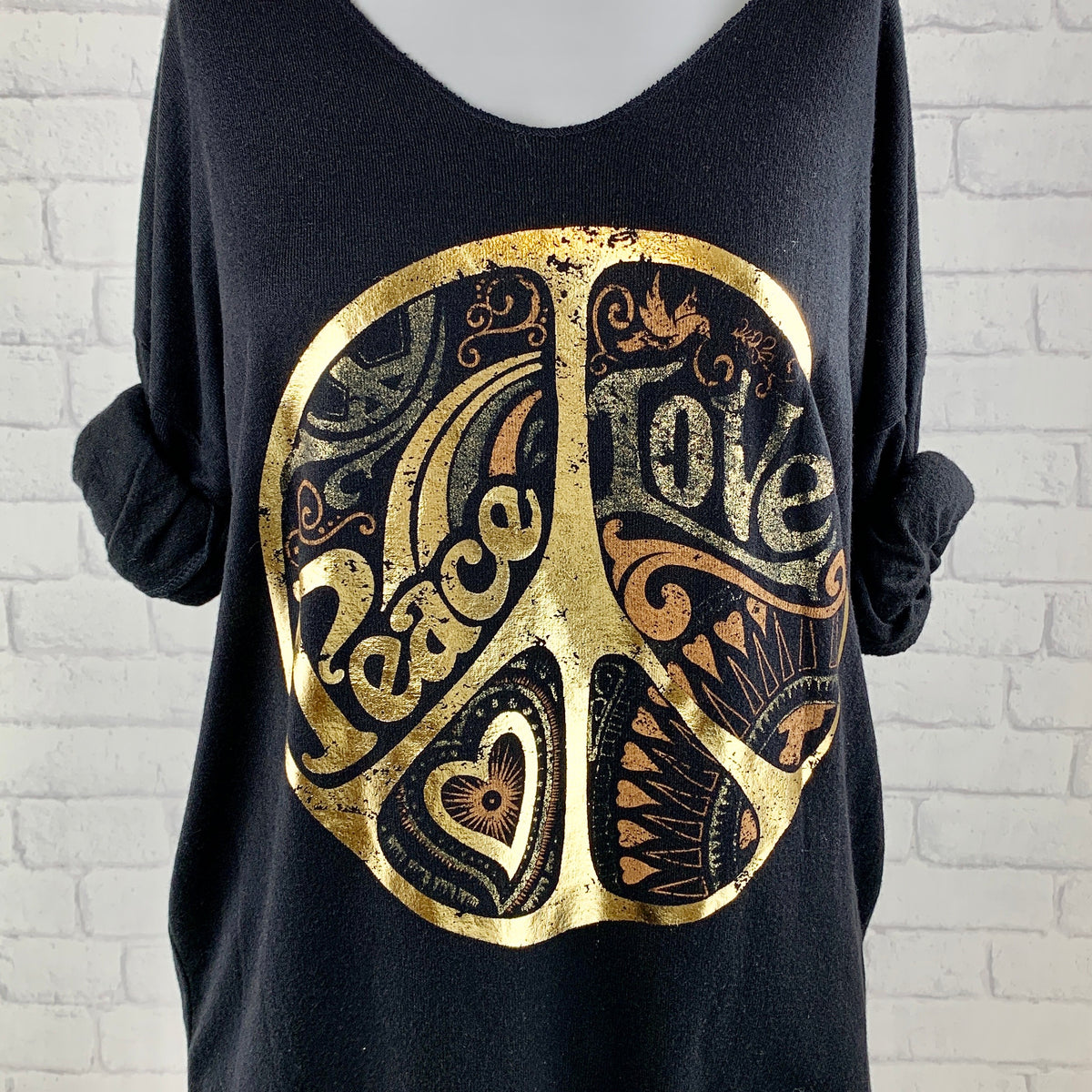 V Neck Peace Sign Sweater – CAS curate.admire.style